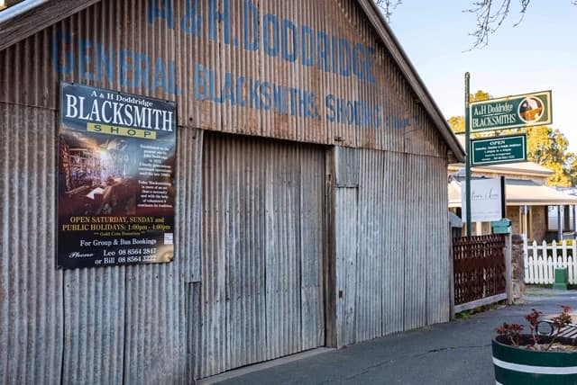 Doddridge Forge - Artist Blacksmiths Association South Australia
